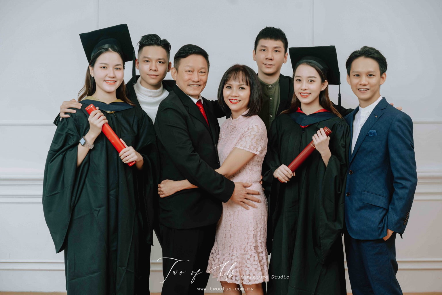 Indoor Family graduation portrait – Top 10 Bridal Studio in Kuala ...